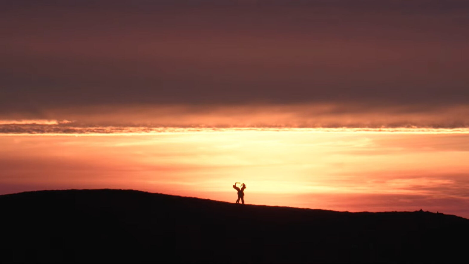 Neues Full Crimp-Musikvideo von und mit MUK-Studierenden - Musik und Kunst Privatuniversität der ...